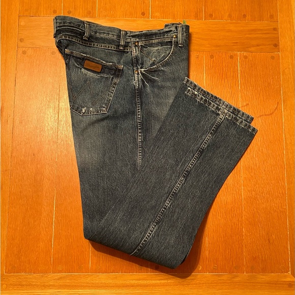 Wrangler | Jeans | Mens Wrangler 77 Jeans 34 X 38 | Poshmark